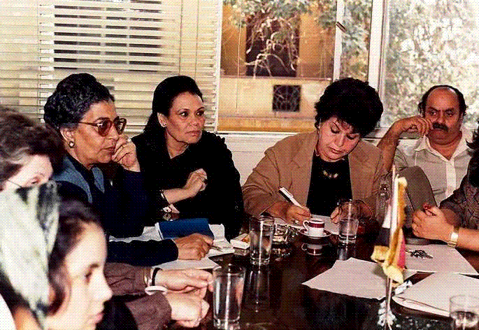 WMB1.14.1 - The Women and Memory Forum